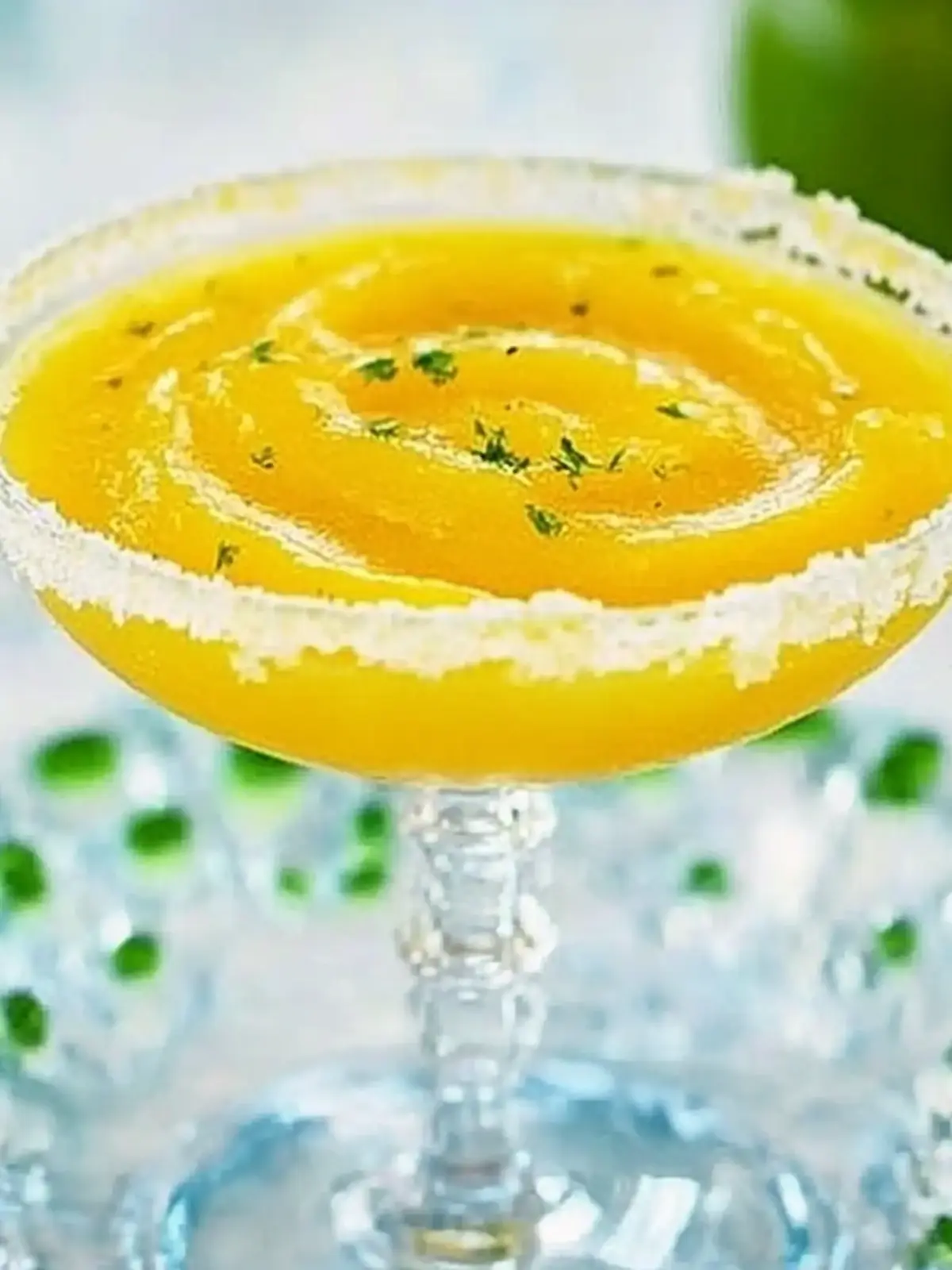 Irresistible Frozen Mango Margaritas for a Refreshing Summer