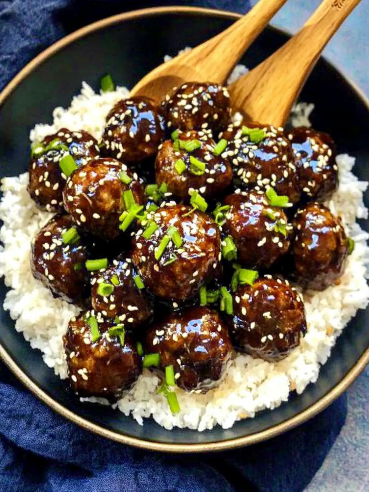 Easy Sticky Teriyaki Meatballs: A Delicious Family Favorite